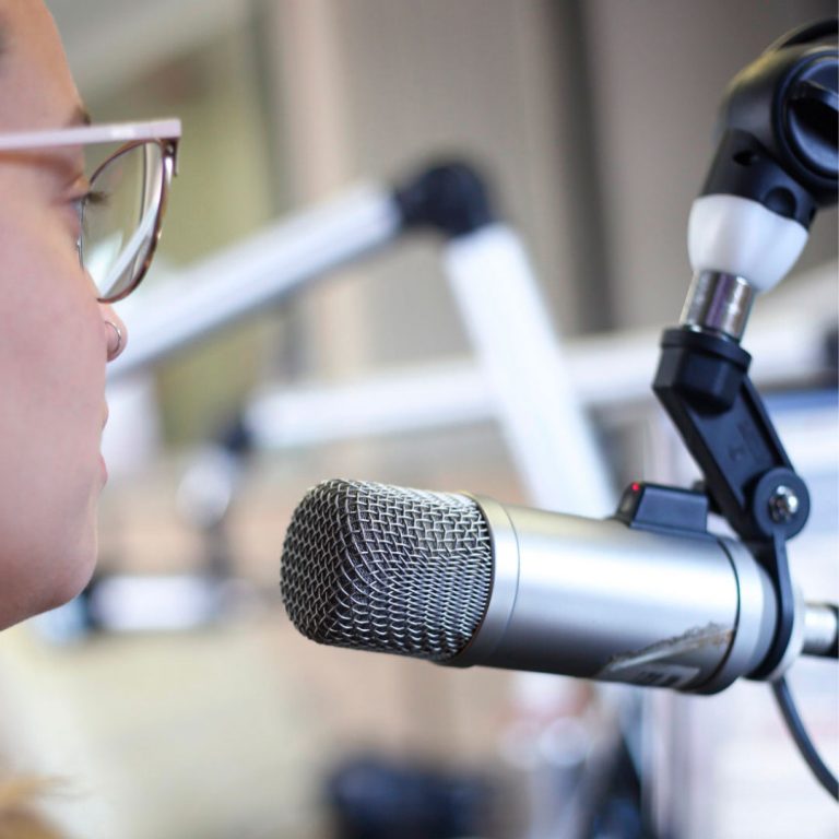 Carreras - Escuela de Artes y Medios de Comunicación